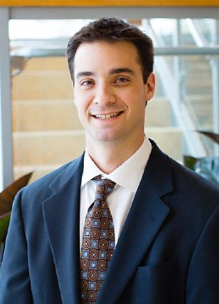 Meet Our Doctors - Nebraska Spine Hospital